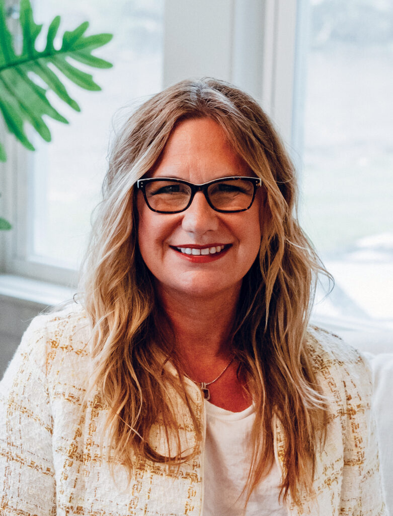 Exclusively Yours Magazine Articles - Exclusively Yours Magazine